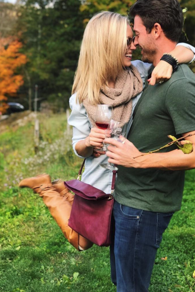 THE APPRECIATION OF BOOTED NEWS WOMEN BLOG : rachel rollar