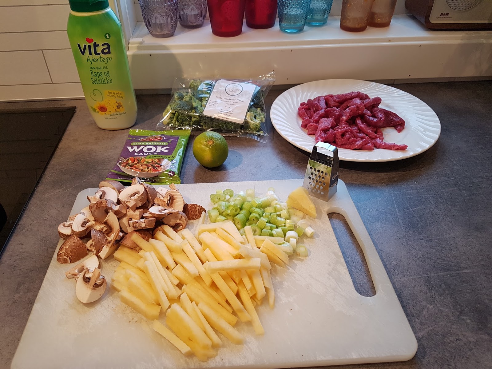 Edels Mat : Wok med strimlet oksekjøtt (Grete Roede)