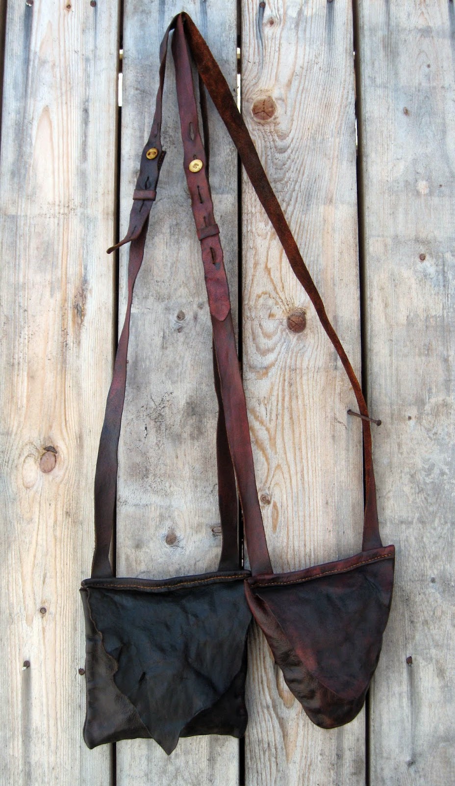 Ewing's Creek Pouches and Accoutrements: Pair of simple leather shot ...