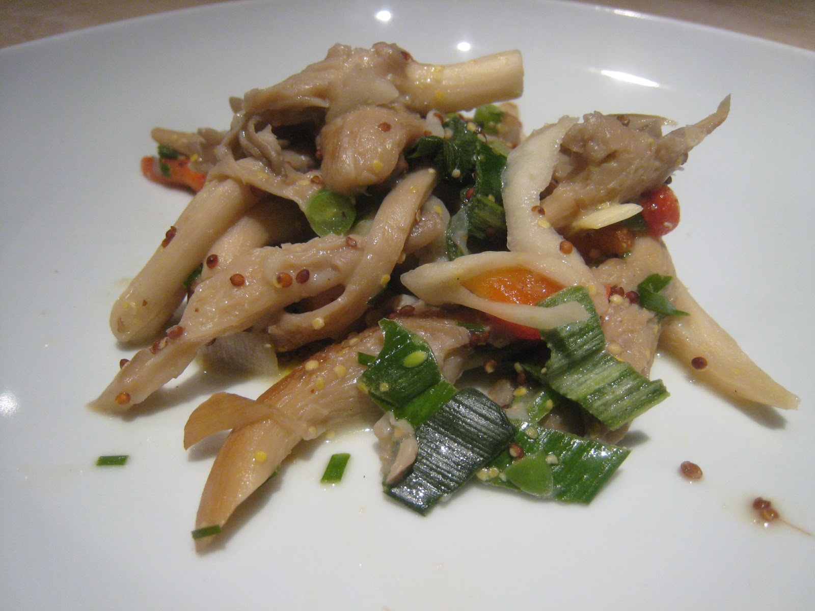 Proeven op zondag: Oesterzwammen met graantjesmosterd en sojaroom