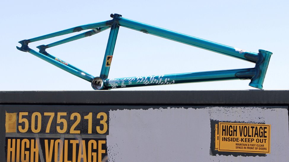 TheBikeCheck: Fit Mac Now in Translucent Teal