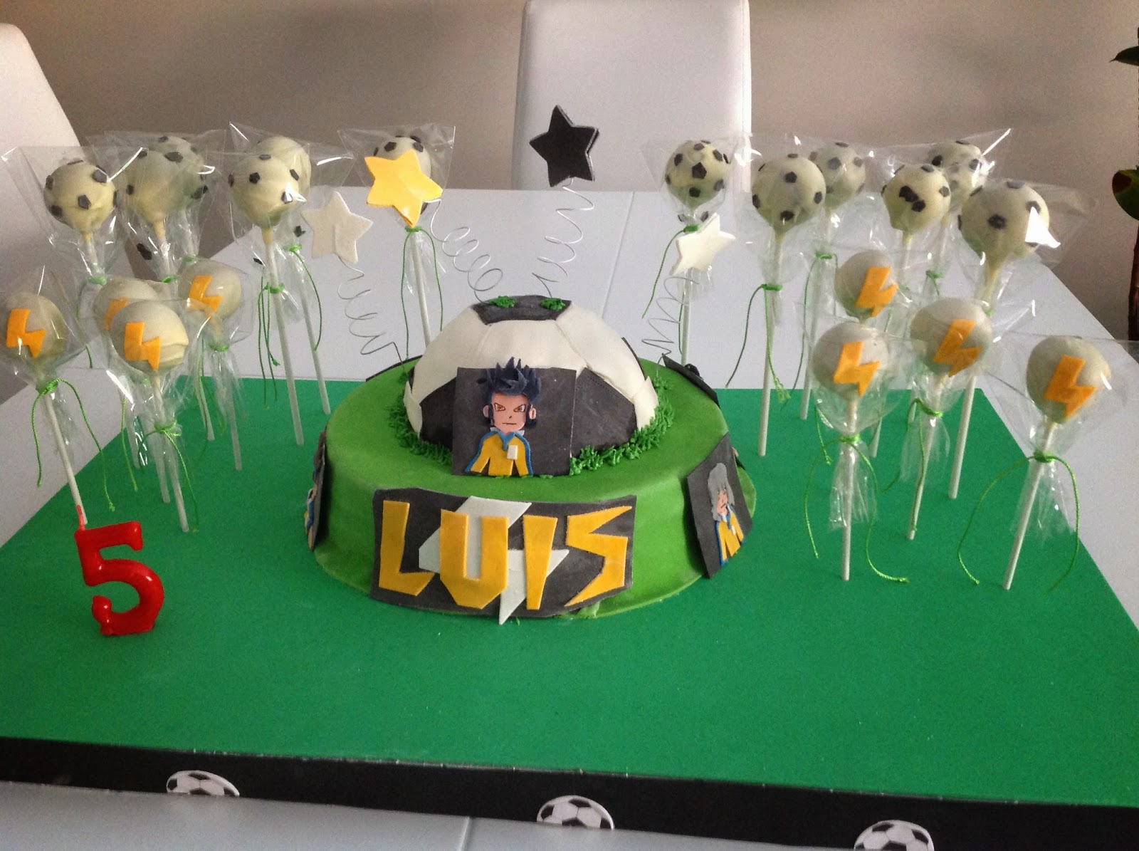 Las galguerías de Marta: Tarta Inazuma Eleven Go