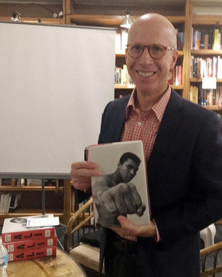 Seth Saith: Among the Greatest: At Evanston's Bookends & Beginnings ...