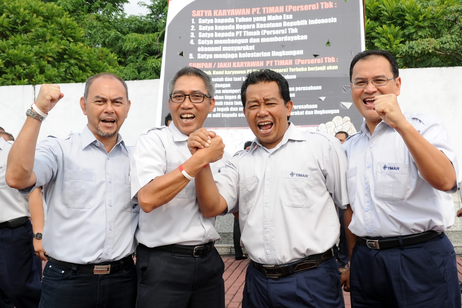 KRIOPANTING PUTUS BEDENTING CUPAK GANTANG DAK BERUBAH: Rekayasa Sosial ...