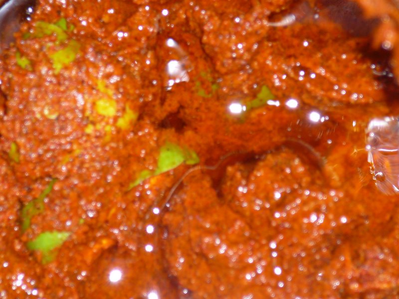 Roti Pachallu : Avakaya (The famous Mango Pickle)