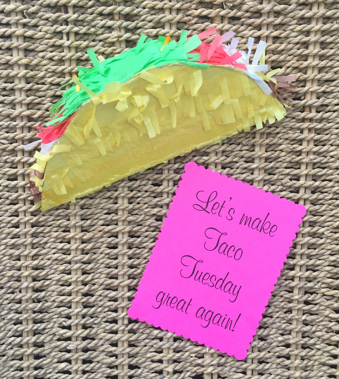 Jac o' lyn Murphy: Señorita Straws - Make Taco Tuesday Great Again!