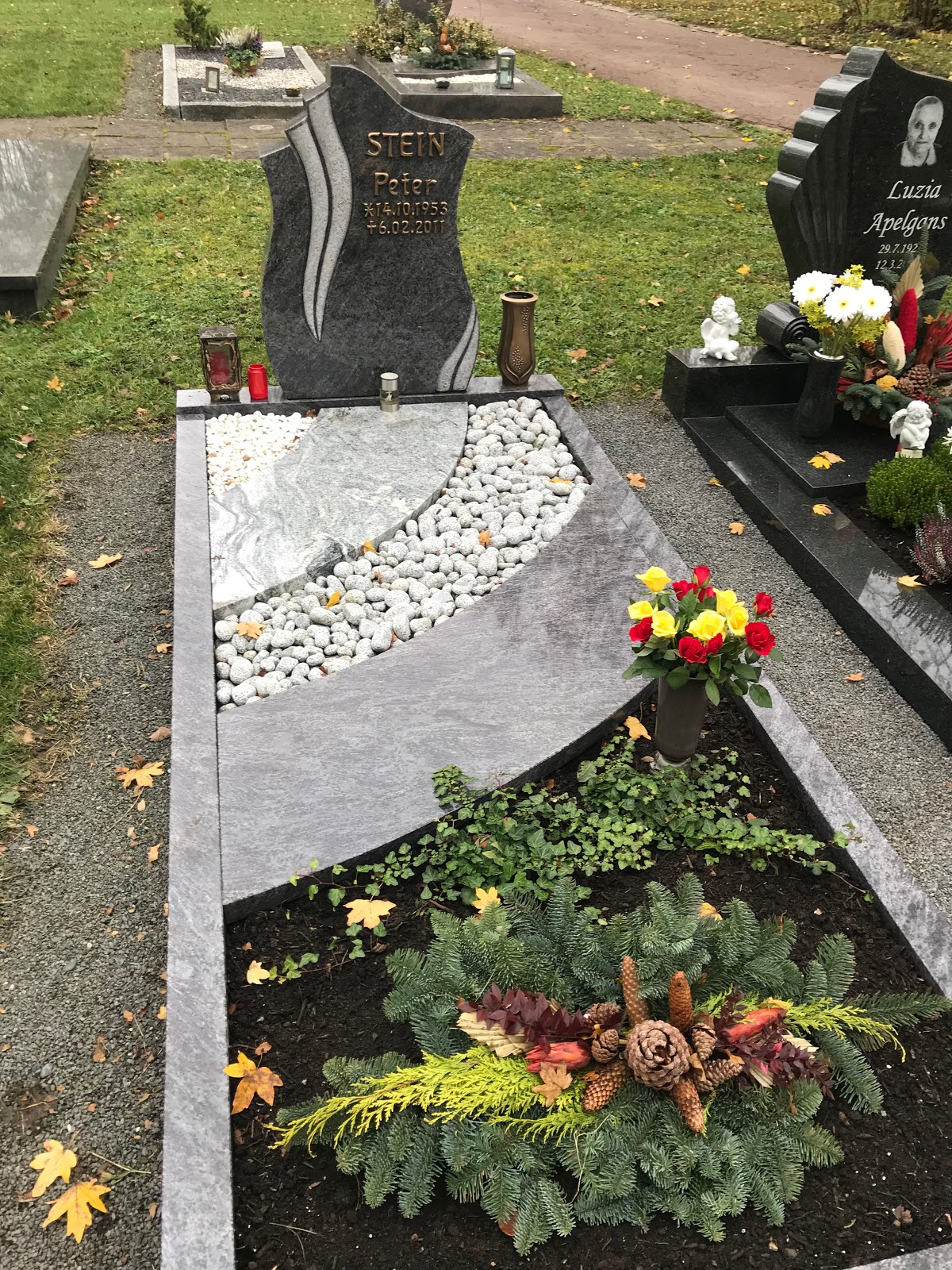 Florida Coalcracker Chronicles: Today We Went to the Bitburg Cemetery ...