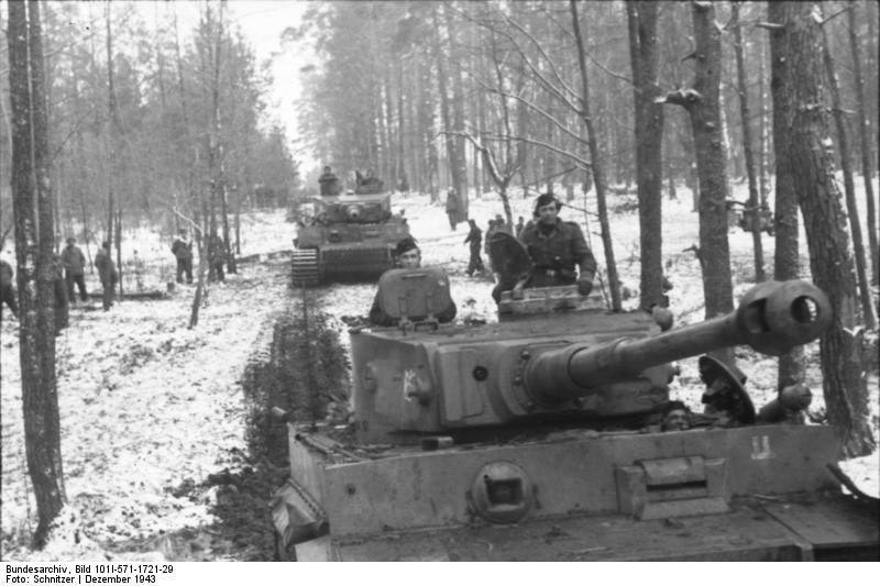 NAZI JERMAN: Foto 2. SS-Panzer-Division "Das Reich"