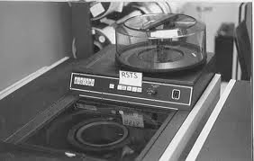 Blog: Pemrograman WEB 1: Sejarah dan Perkembangan Harddisk