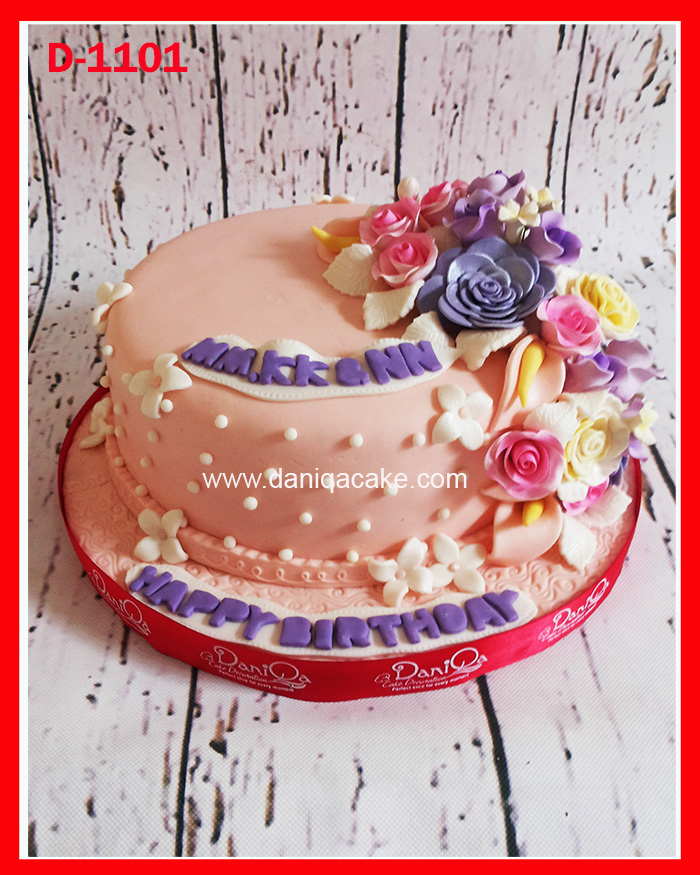 Sweety by Daniqa: Kue Ulang Tahun Bunga