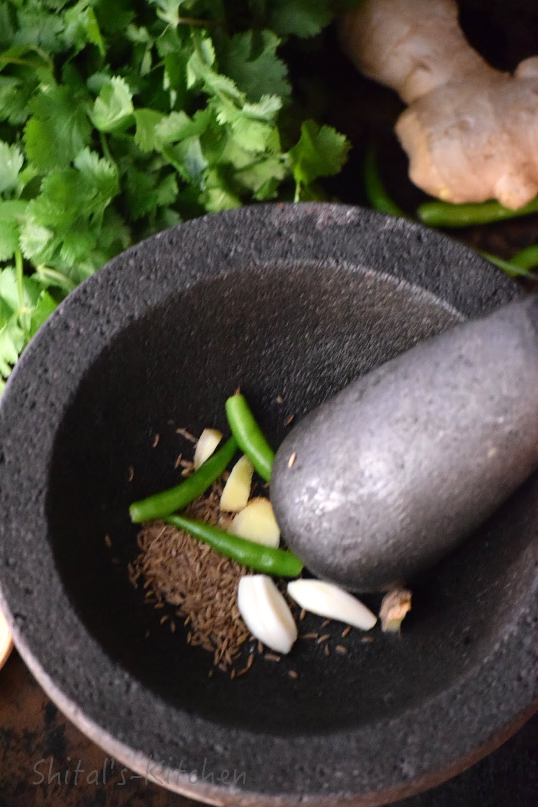 Shital's-Kitchen: Stone Ground Chutney