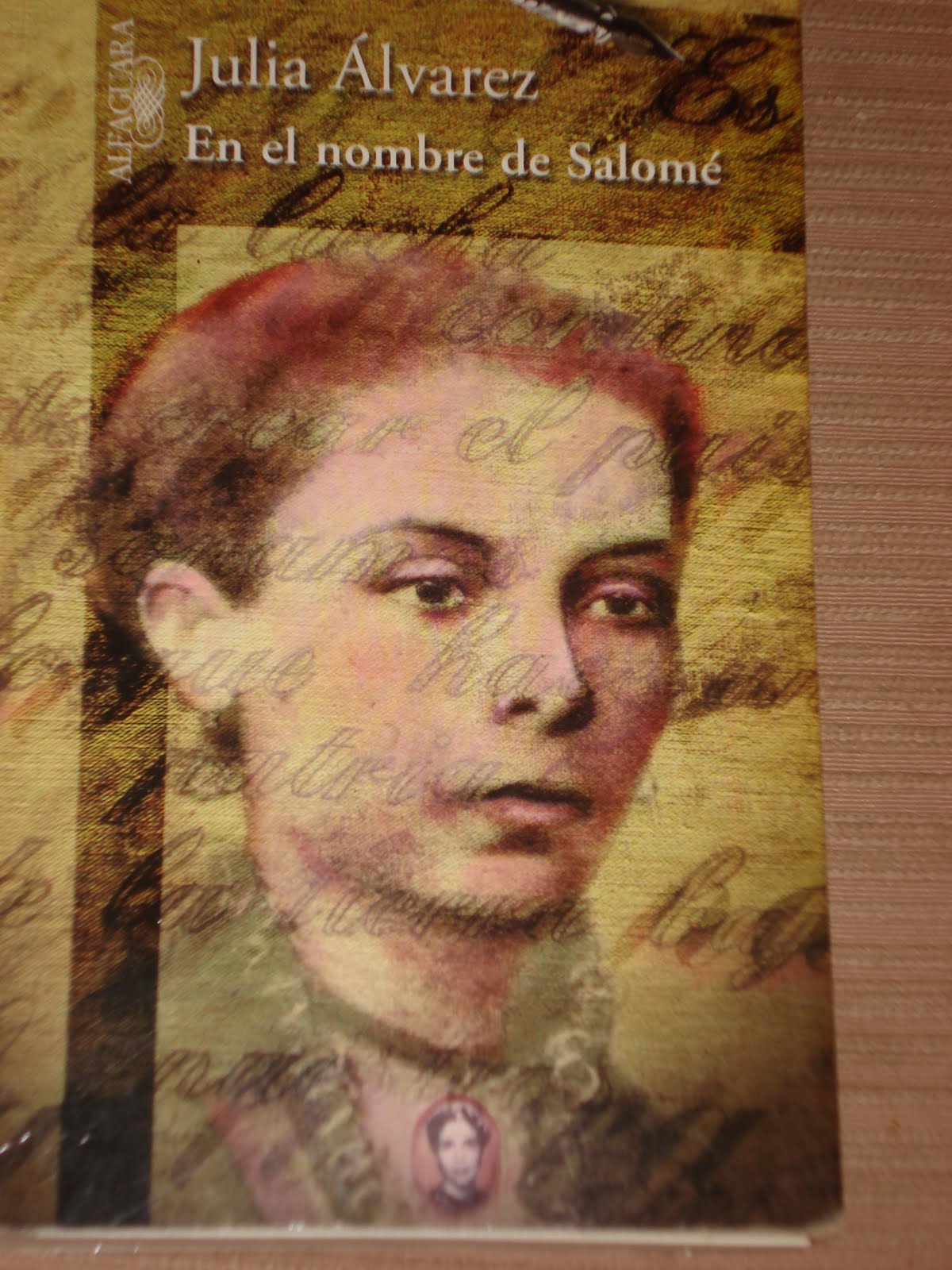 UN RINCÓN DE LIBROS: EN EL NOMBRE DE SALOME