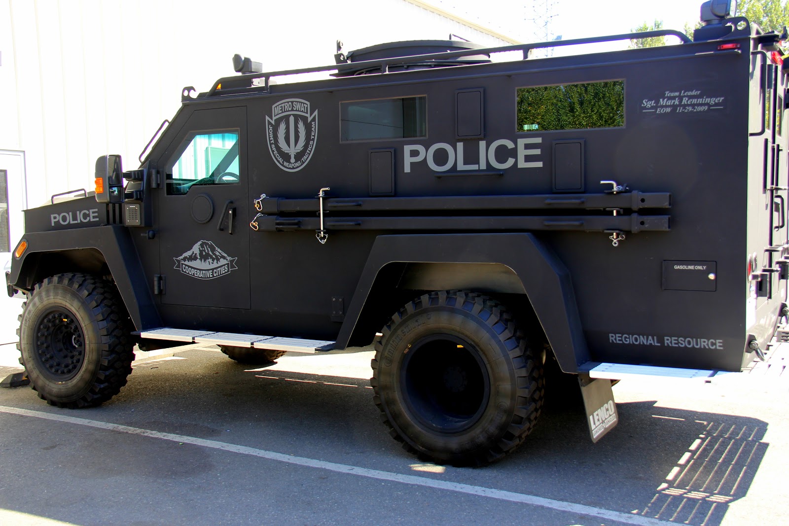 Fife Police Department: Meet METRO SWAT’s armored vehicle!