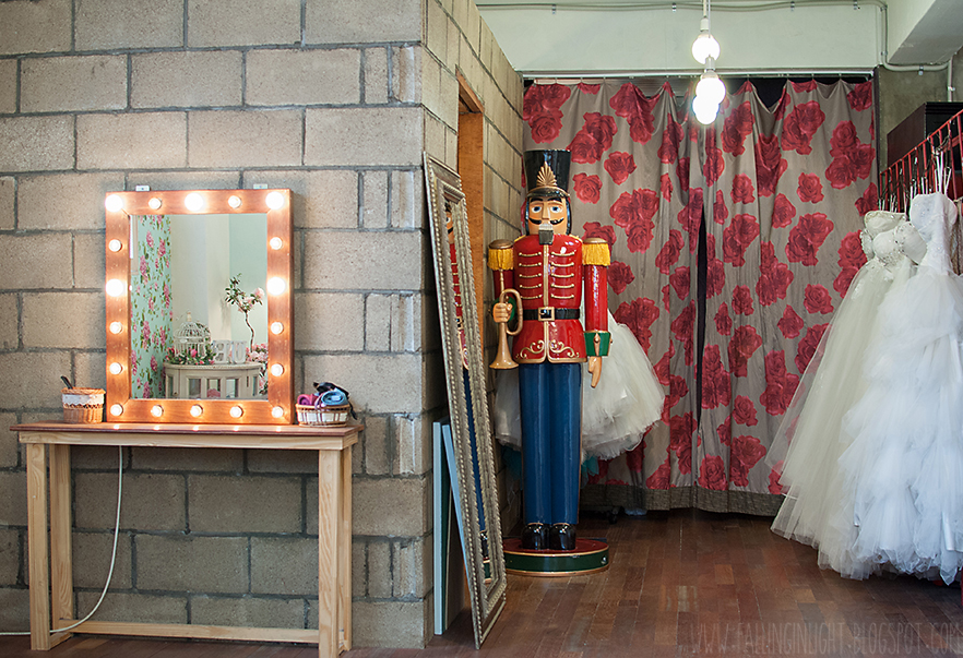 Falling In Light: {Throwback Thursday} - Princess Diary Cafe, Round Two