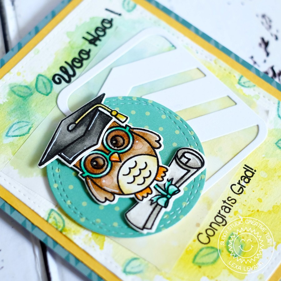 Sunny Studio: Woo Hoo Congrats Grad Card with Lexa