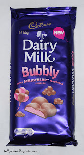Lolly Addict - Australian Confectionery Reviews: Cadbury Bubbly Strawberry