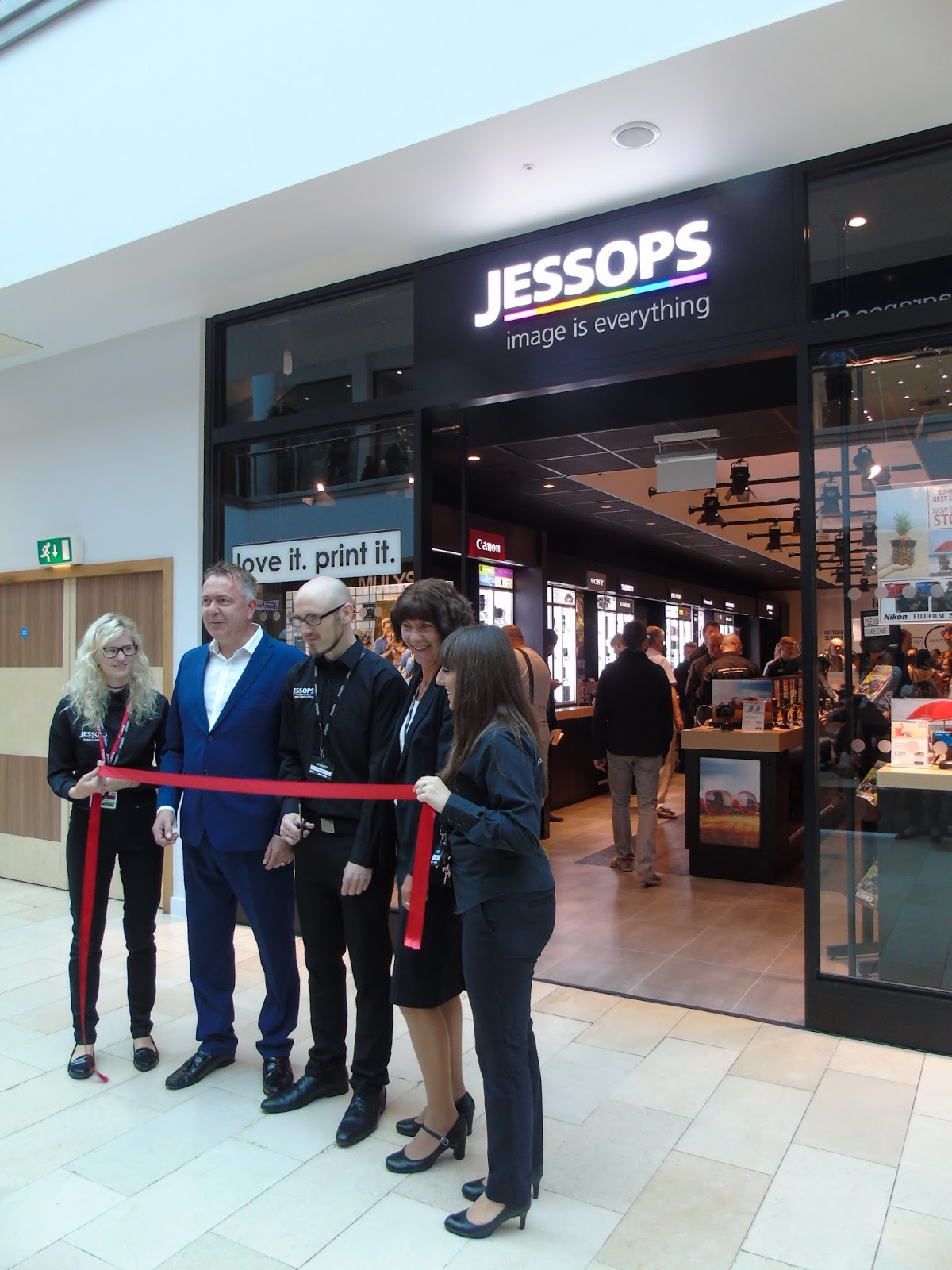 Welcome back to Leicester, Jessops!