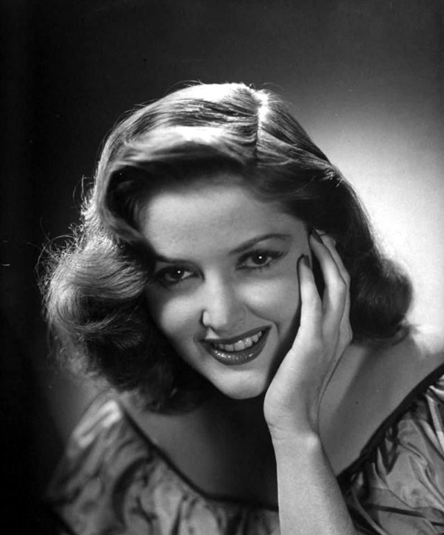 Glamorous Photos of Martha Vickers in the 1940s ~ Vintage Everyday