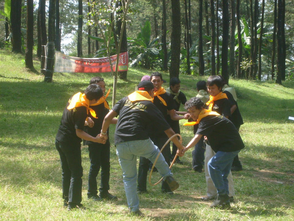 Mengenal Aneka Permainan Dalam Outbound