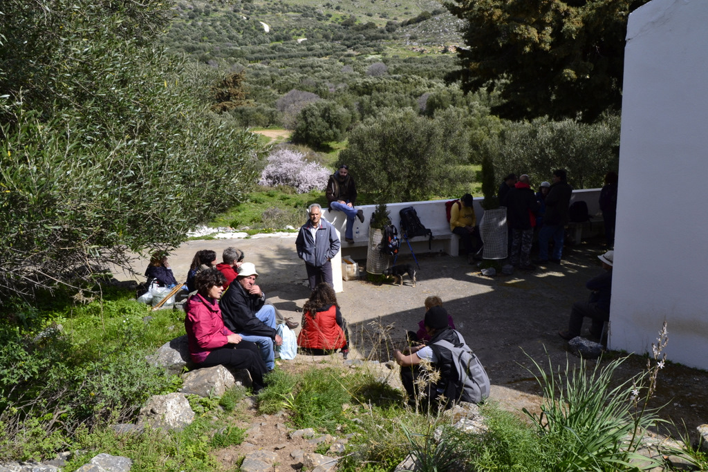 EXPLORE MOUNTAINS: ΠΕΖΟΠΟΡΙΑ ΝΕΑΠΟΛΗ-ΜΟΝΟΠΑΤΙ ΠΡΟΣ ΚΟΥΡΟΥΝΕΣ-ΑΡΧΑΙΑ ΔΡΗΡΟΣ