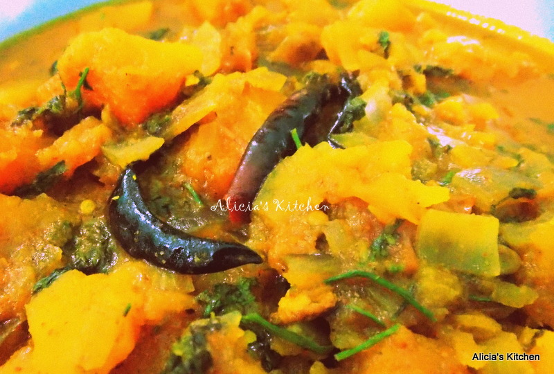 Antara's Kitchen: kaddu masala curry(Spicy Pumpkin Curry )Recipe
