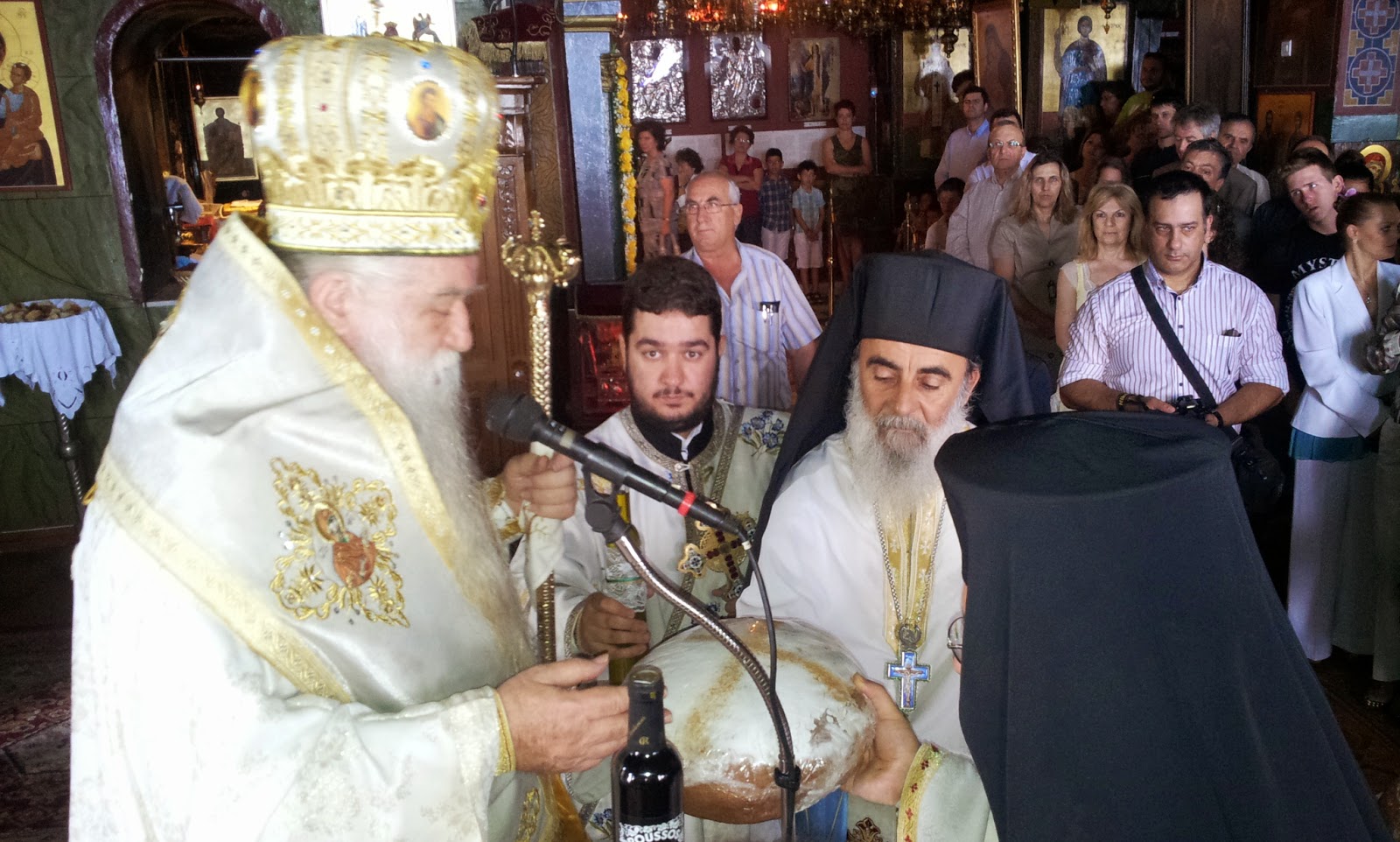 Μητροπολίτης Καλαβρύτων και Αιγιαλείας Αμβρόσιος: ΤΙΜΗΤΙΚΗ ΔΙΑΚΡΙΣΗ ...