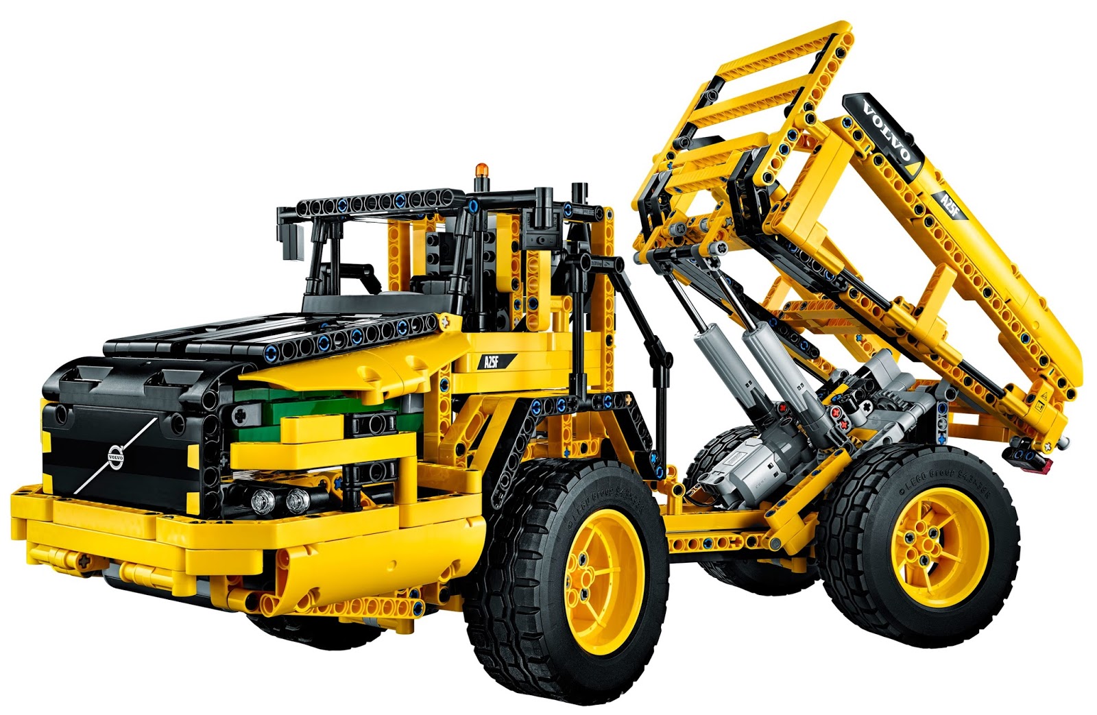 The Brickverse: Designing the Lego Technic Volvo L350F Wheel Loader