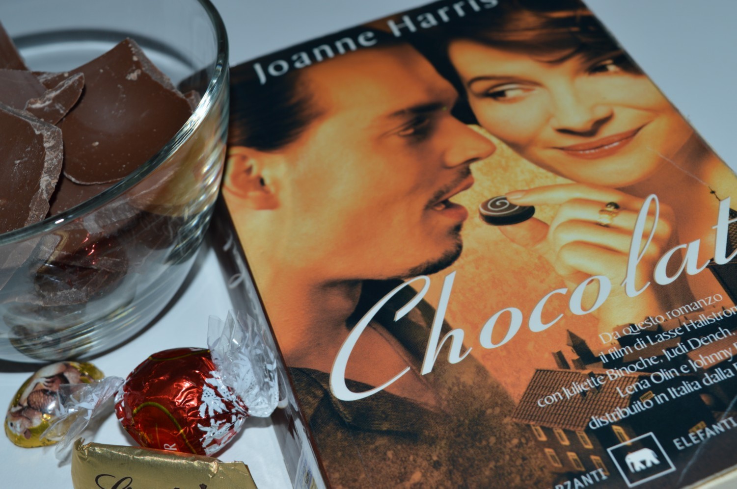 LIBRI: Chocolat (J. Harris) - Venerdì del libro