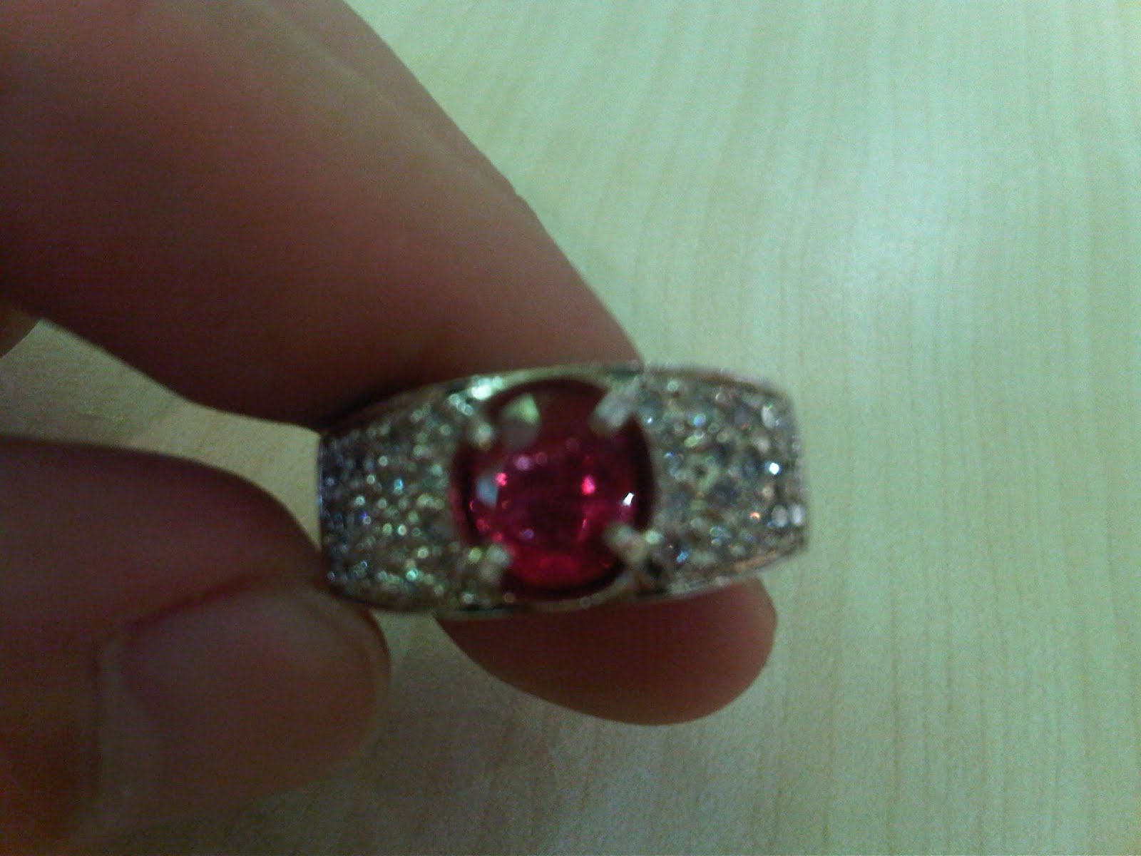 Ajang Permata: Natural Burma Ruby Certified