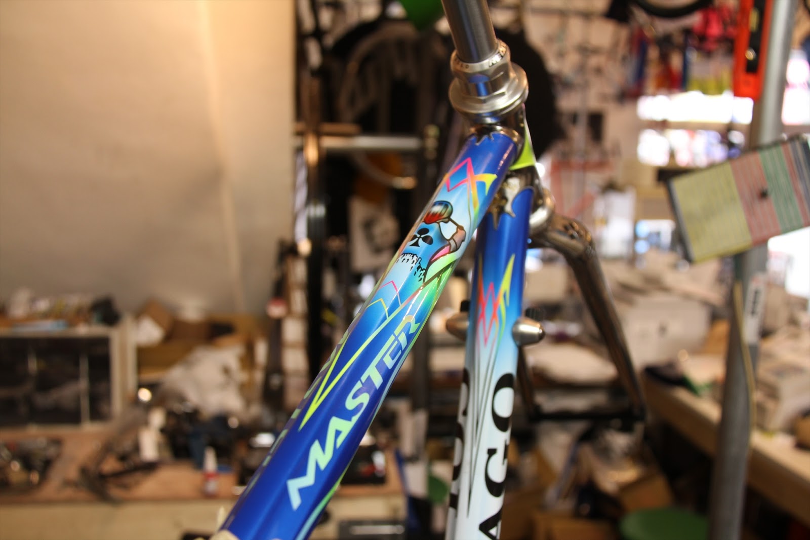 COLNAGO MASTER X-LIGHT 30th 組み付け