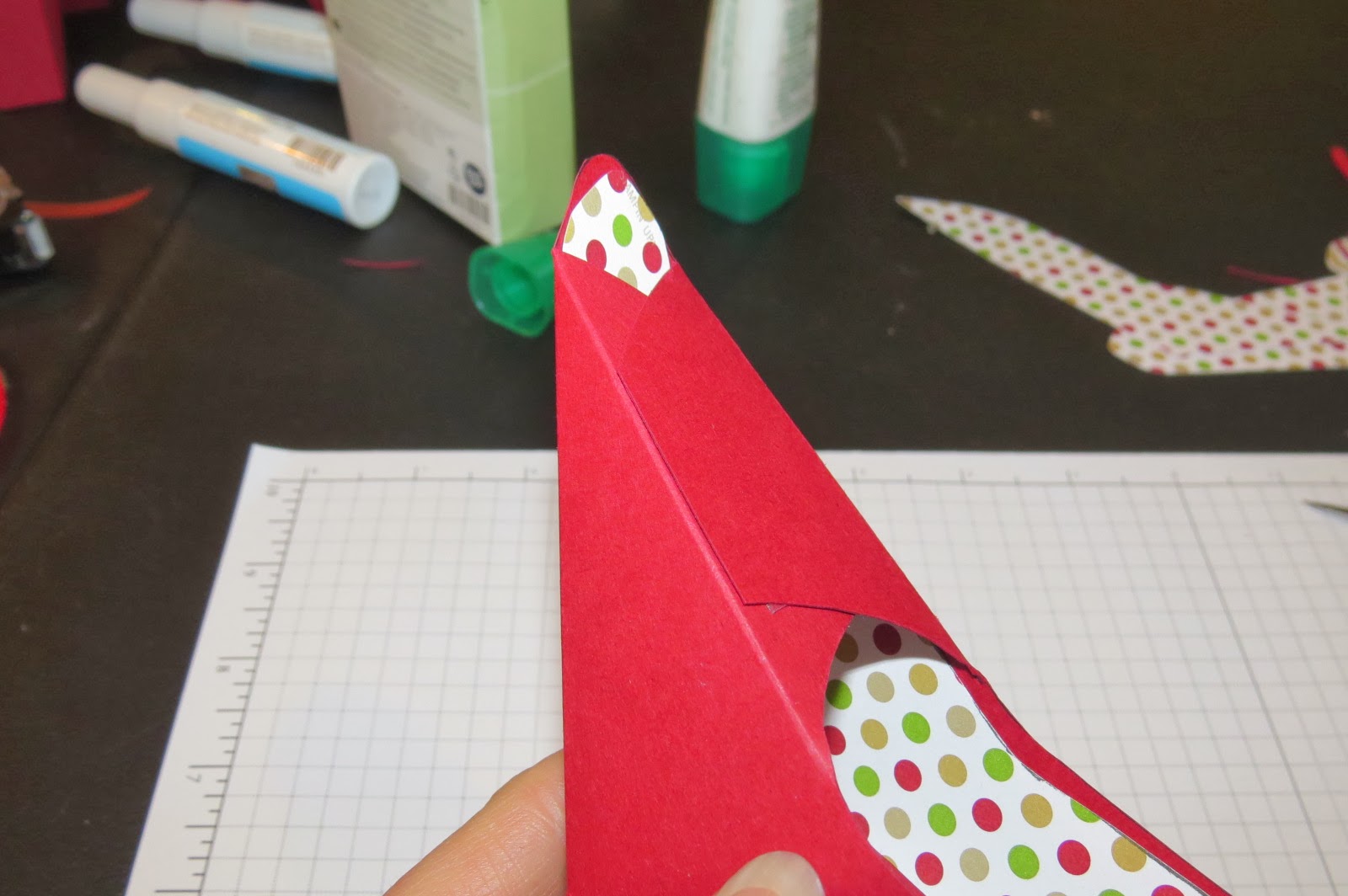 Tamara's Paper Trail: Christmas Shoe Tutorial
