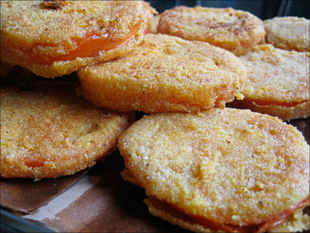 A Duchess Cooks in Brooklyn: Fried "Green" Tomatoes