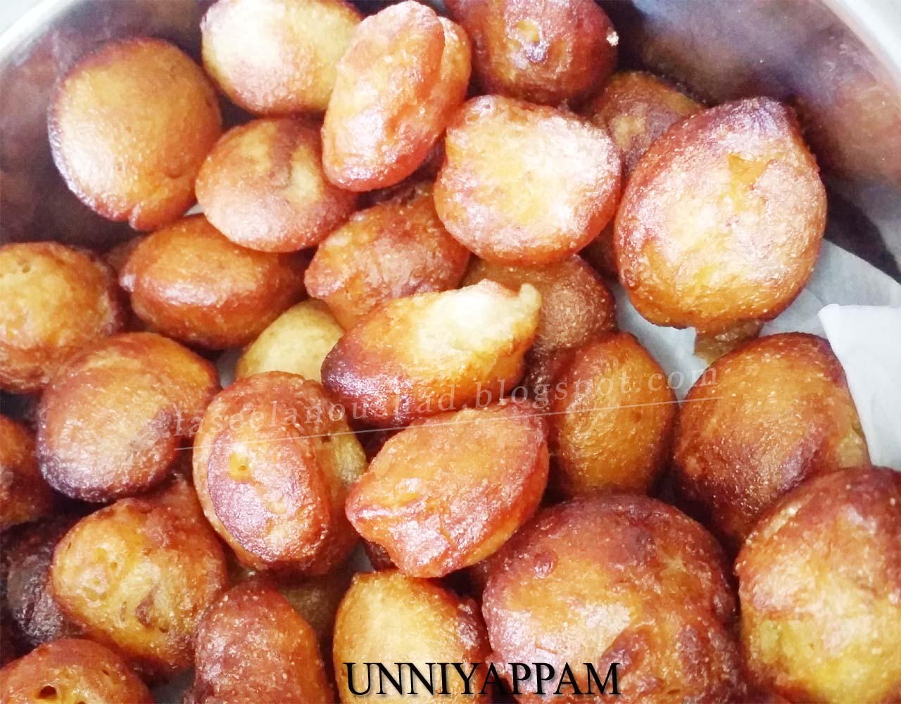 GOOD FOOD ENDS WITH GOOD TALK: UNNIYAPPAM