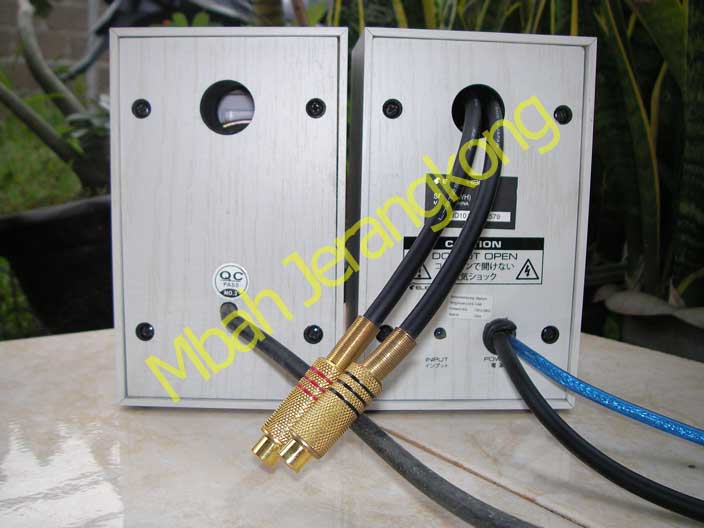 Catatan kecil Mbah Jerangkong: Elephant SP-008 2.0 Speaker Mod