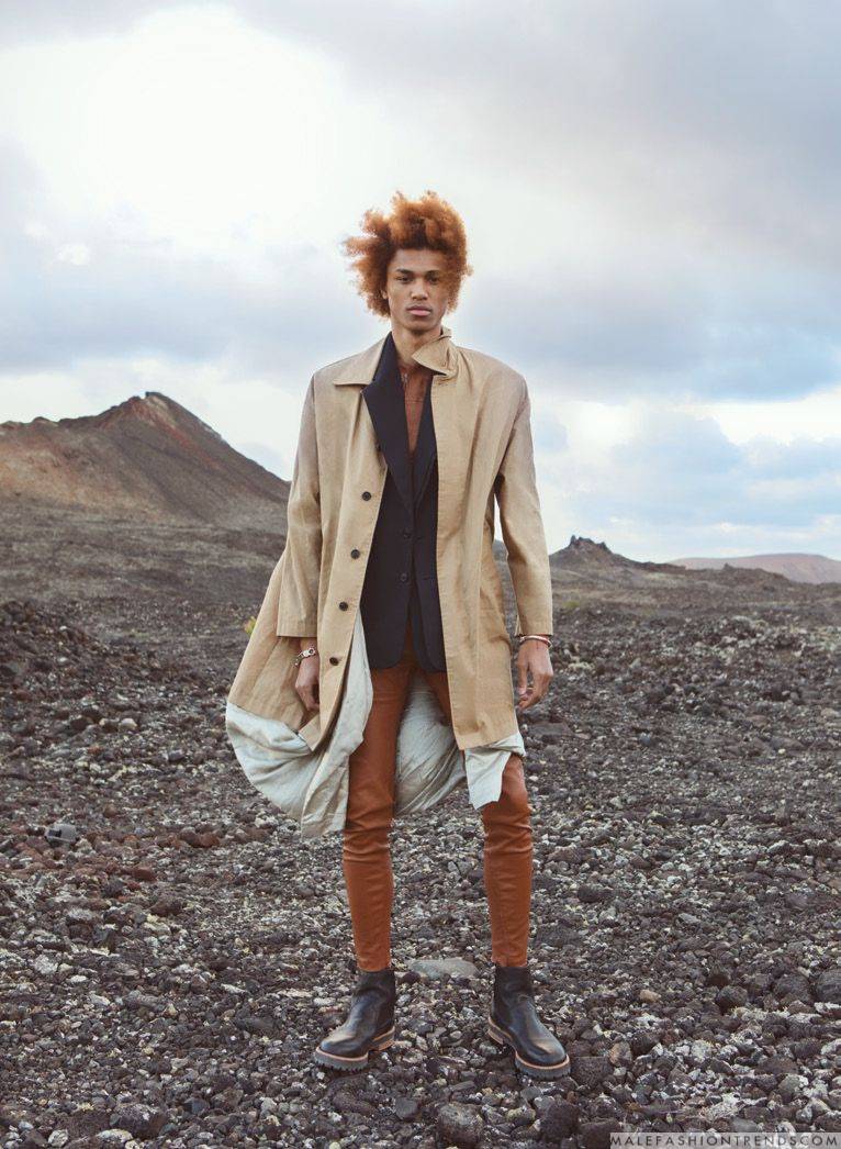 Michael Lockley para Essential Homme Magazine por Byron Mollinedo