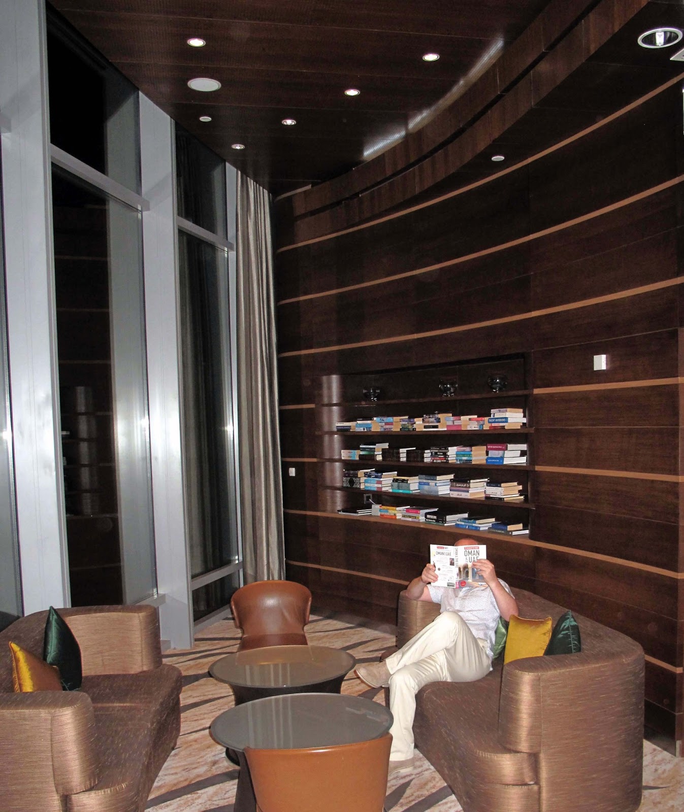 Book&aCuppa: Burj Khalifa Library