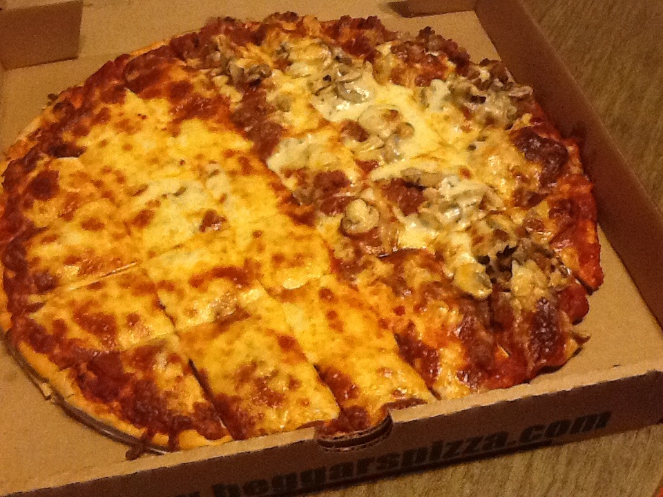 Beggar's Pizza: Lansing, IL