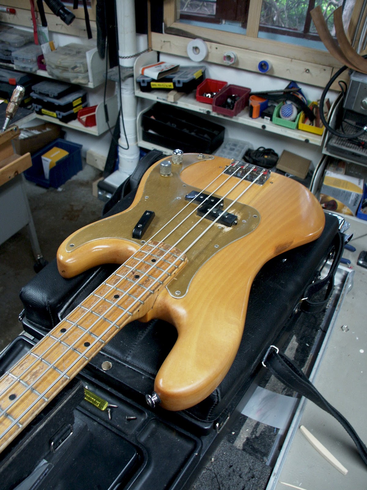 McConville Guitars / Guitar Repair and Design Courses / Guitar Repair ...