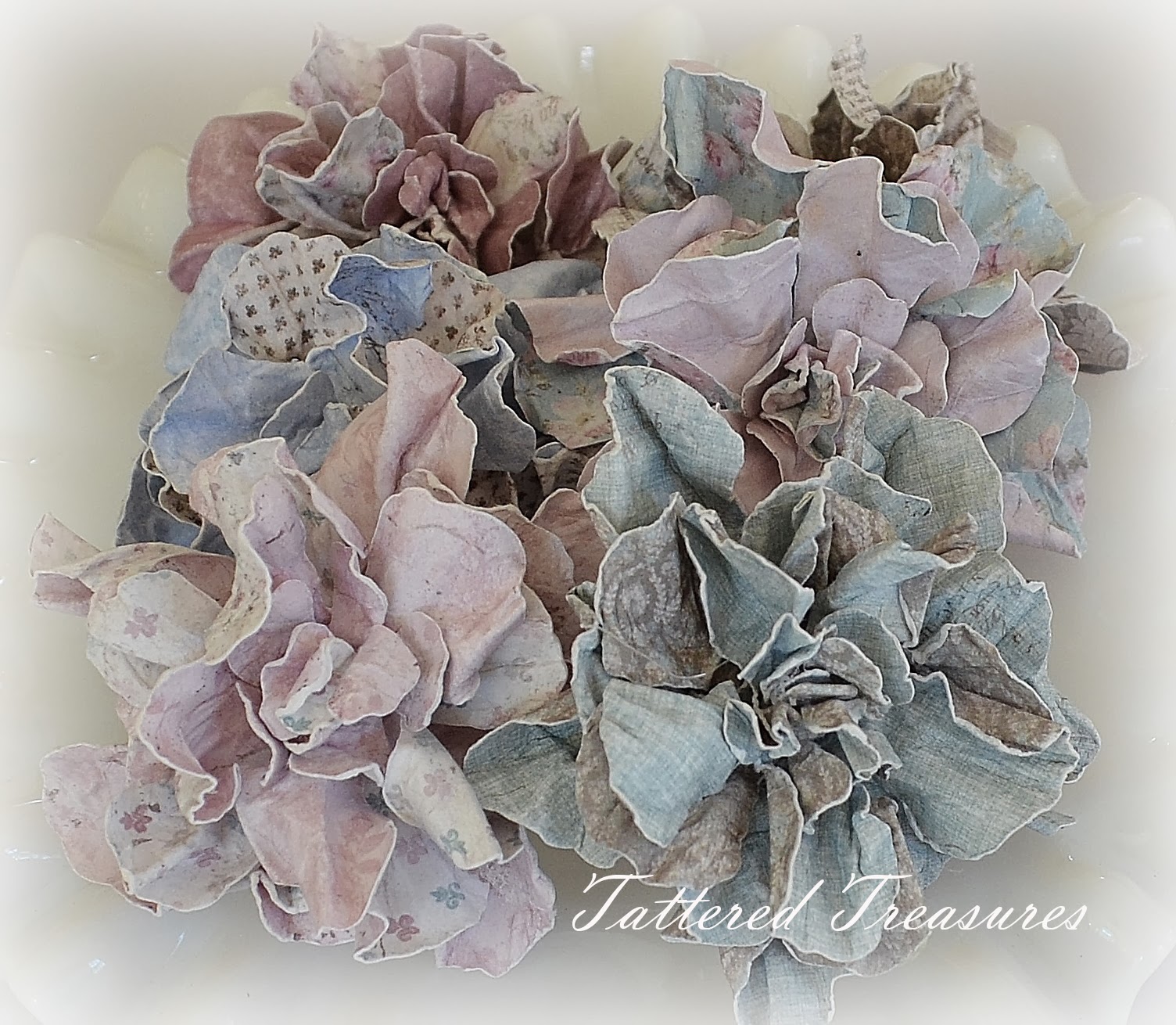 Tattered Treasures: Shabby Romance: Layered Flower Tutorial