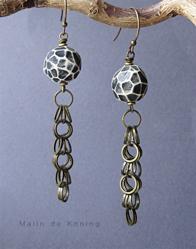 Earrings Everyday: Rock And Chain