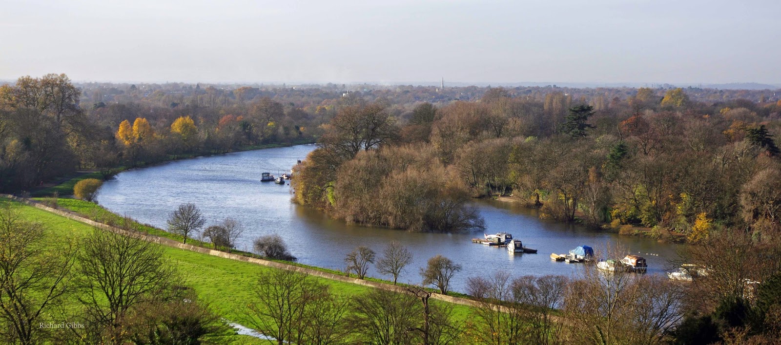 Essays and Diversions: London 14 - Richmond upon Thames