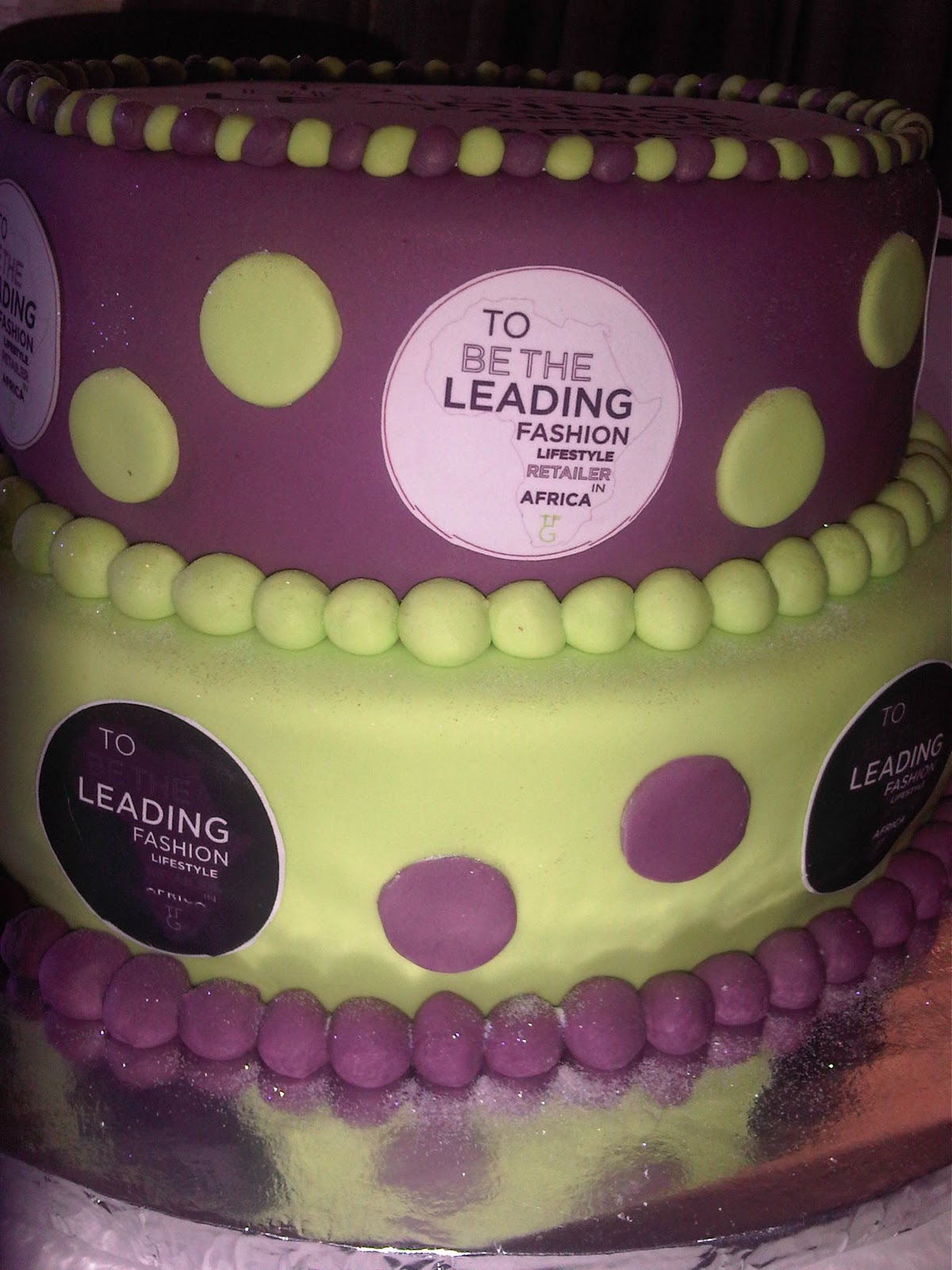 Welcome to Just Iced: 1000 cupcakes!