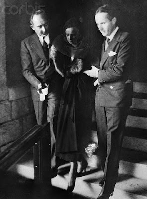 Spine Tingling Tuesdays : Jean Harlow | Ruby's Musings