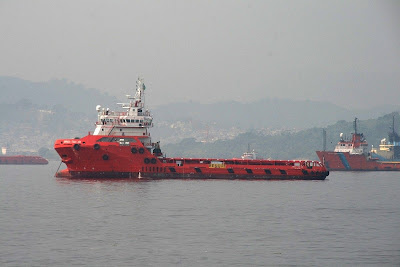 NAVIOS AHTS E PSV DO PORTO DE MACAE-RJ-BRASIL (IMBETIBA) E (FUTURO ...