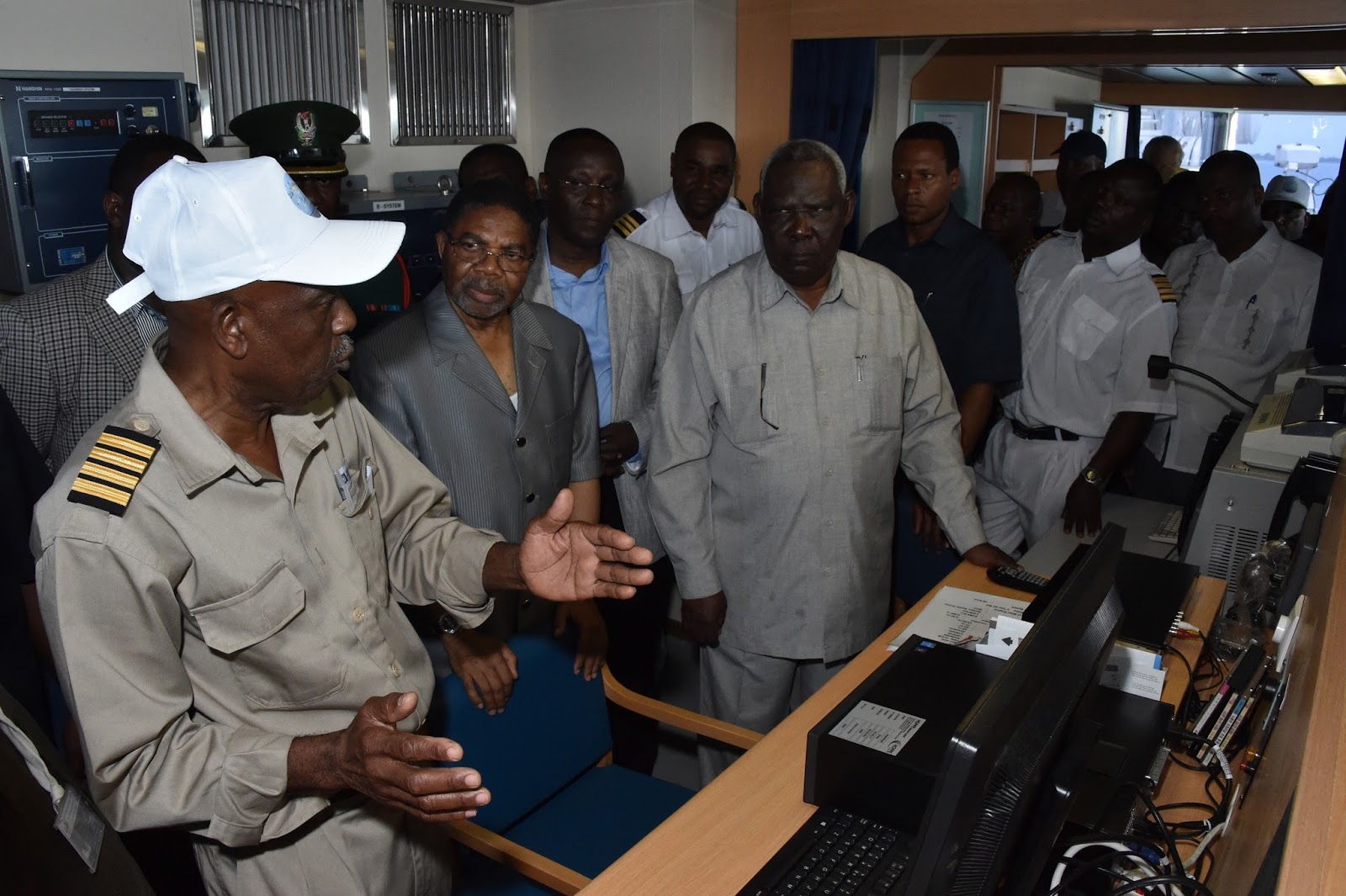 MATUKIO @ MICHUZI BLOG: UZINDUZI WA MELI MPYA YA MV MAPINDUZI II MJINI ...