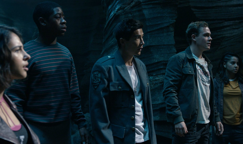 Power Rangers ganha novo cartaz e trailer na China