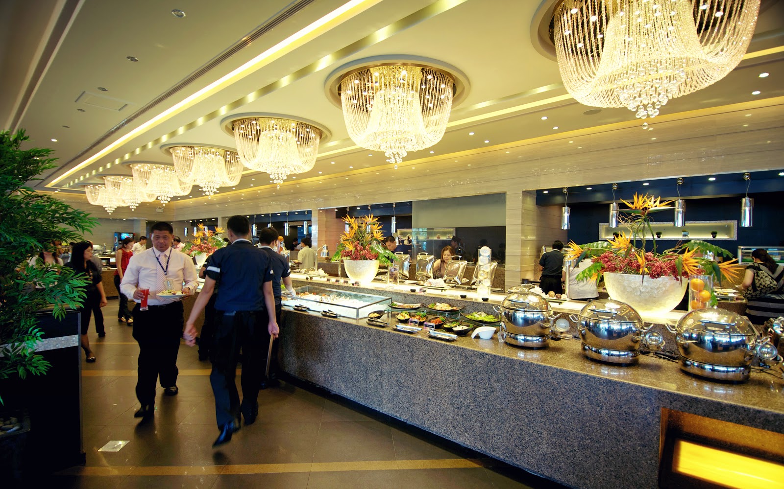Desperate Clicks: Buffet 101 International Cuisine