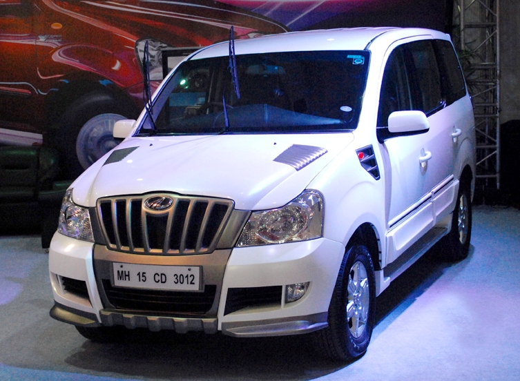 Mahindra xylo | New Car Price, Specification, Review, Images