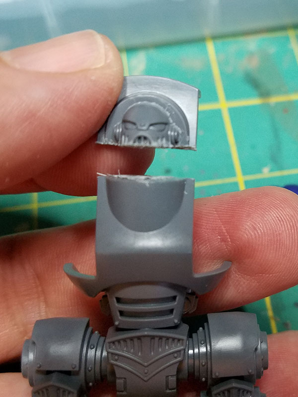 Warhammer 40k Refit: Custom Custodes Contemptor