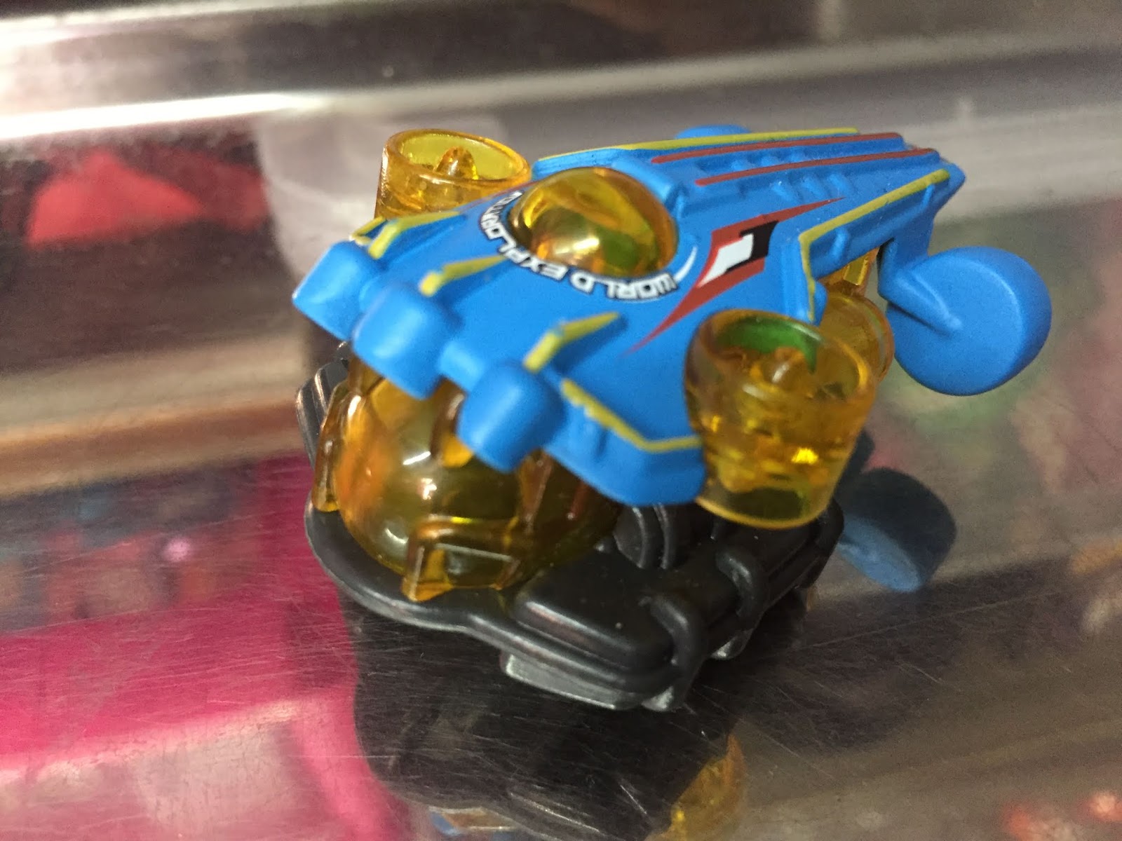 MIS COCHES DE ESCALA DE 1.60: SUB SEEKER (MATCHBOX)